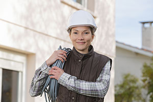 Rapid rise in female tradespeople over past decade - Electrical Trade ...