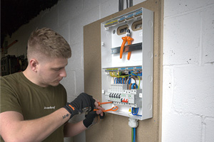 Schneider Electric launch Easy9 Compact Multirow Consumer Unit ...